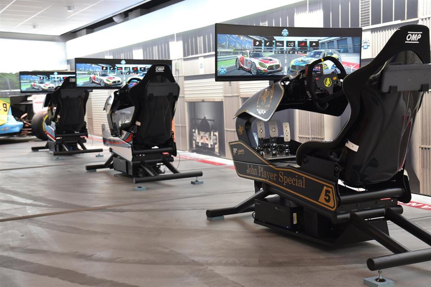 A Plus SIM Racing Events & Lounge - Standortförderung Zürioberland